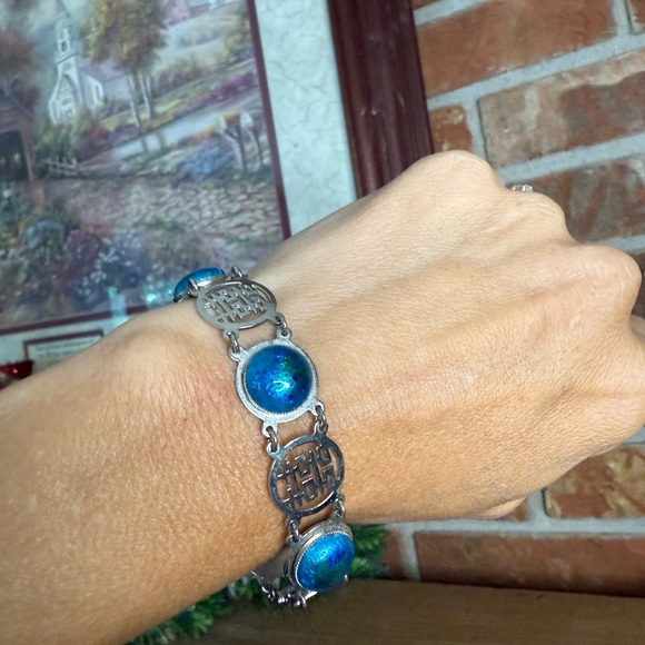 Jewelry | Vintage Hecho Mexico Silver Iridescent Blue Glass Bracelet ...